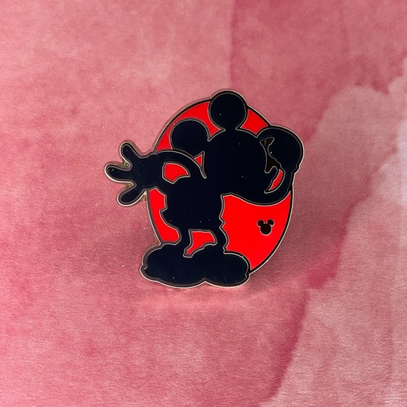 Disney | Accessories | Mickey Mouse Scratching His Head Silhouette ...